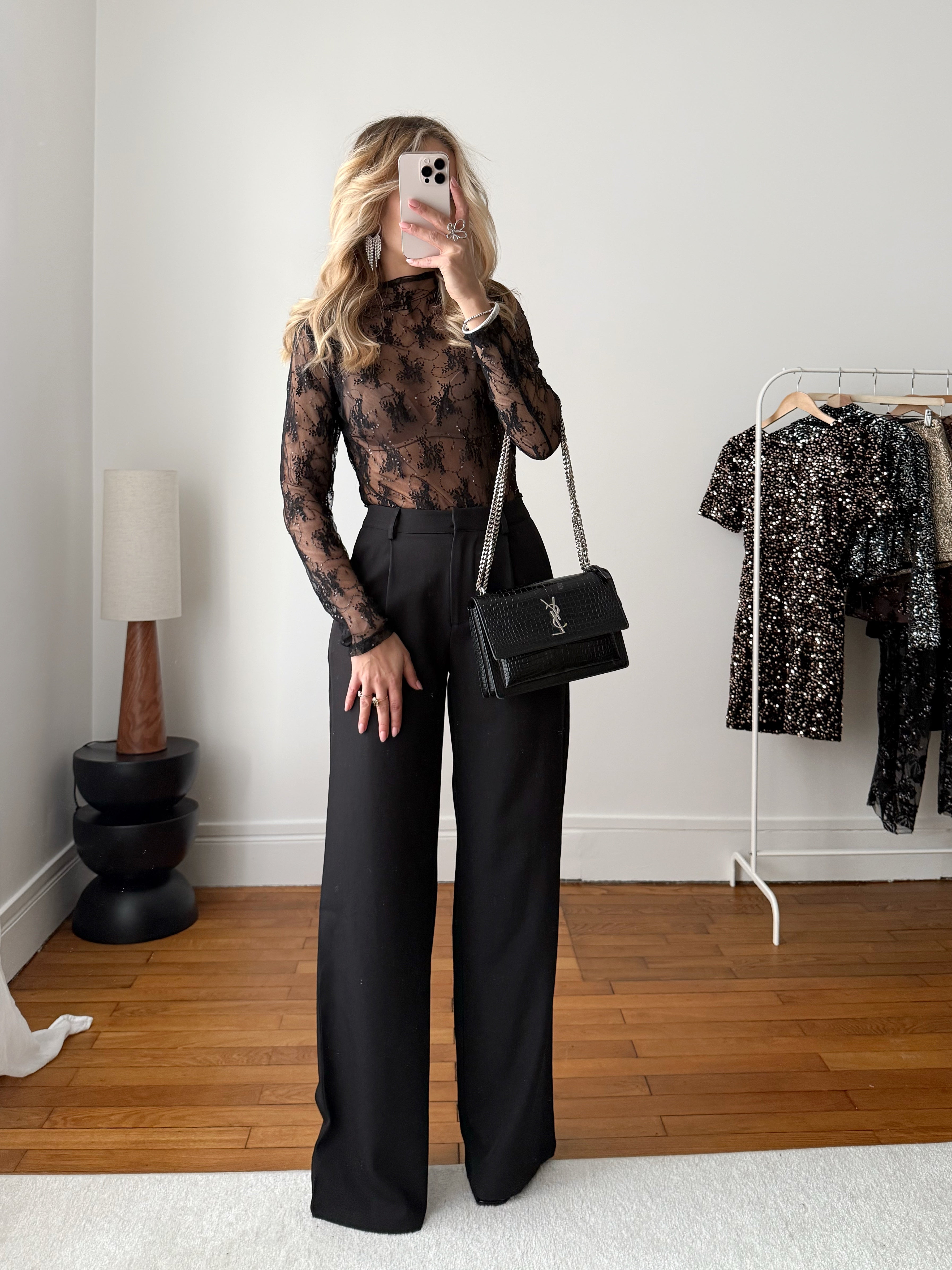 Body en dentelle et sequins CARMELA - noir – Mamie Bourgeoise